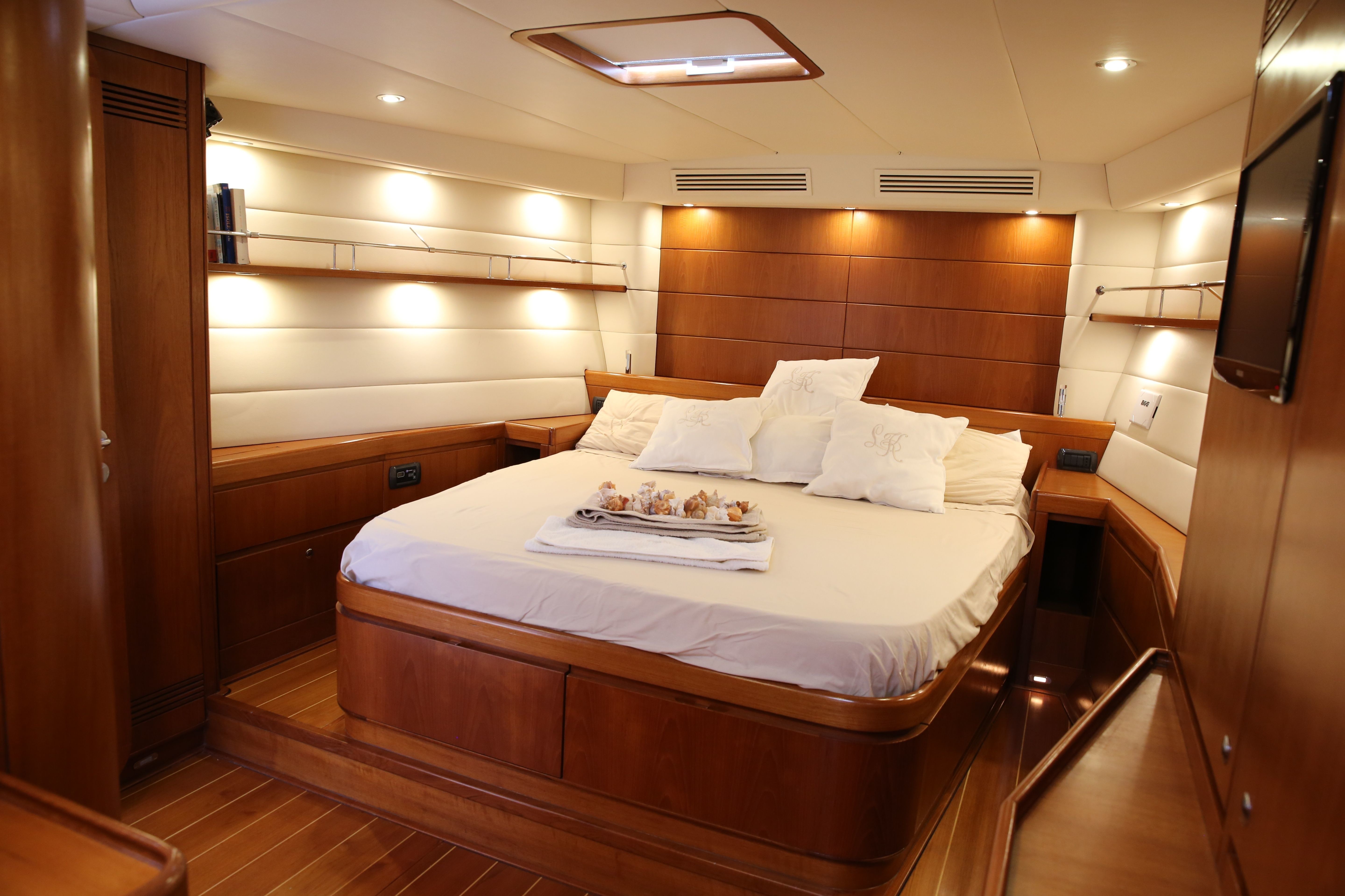 Yacht SOUTHERN STAR, Southern Wind Shipyard | CHARTERWORLD Luxury ...